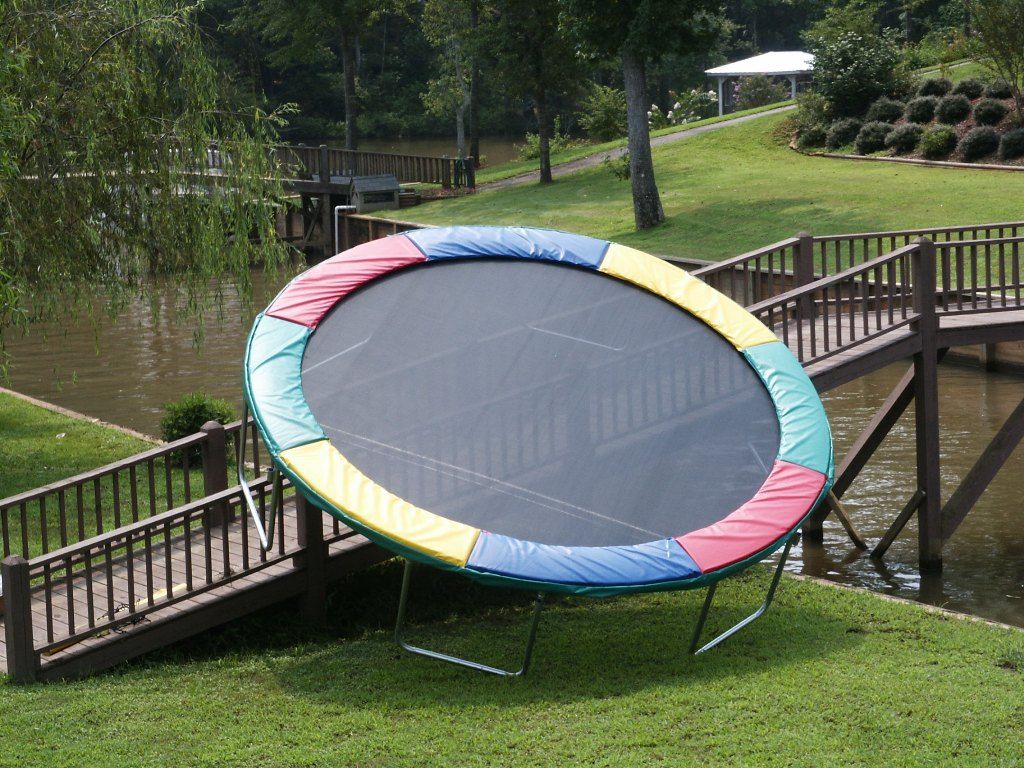 10' Round Deluxe Magic Circle Trampoline