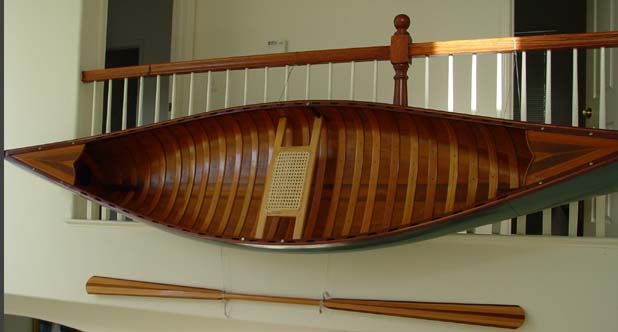 10' Display Canoe