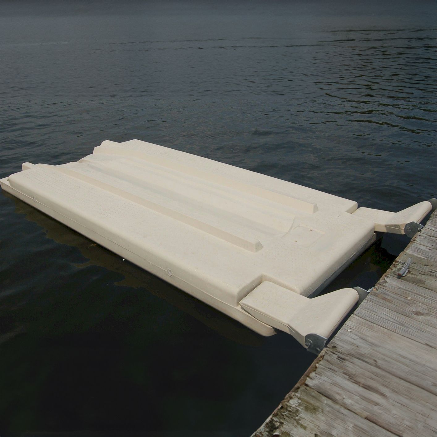 132" x 64" PWC Drive on Dock w/ bunks