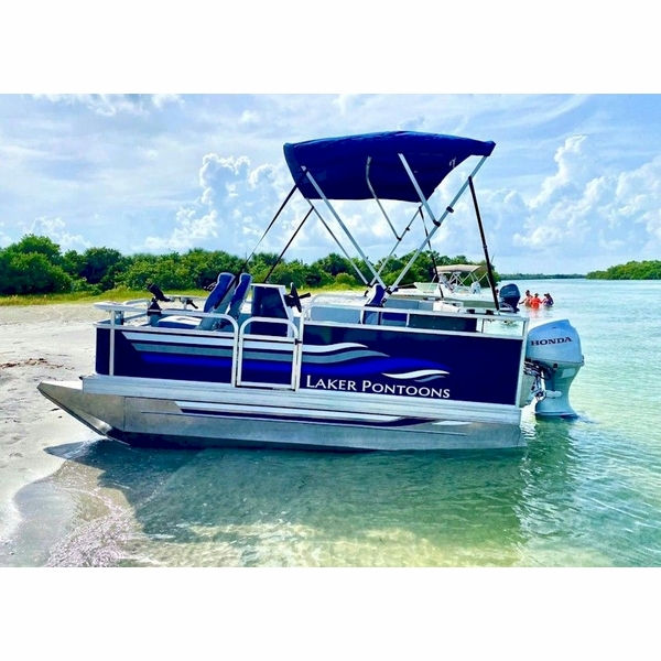Large Pontoon / Tri Toon Boats