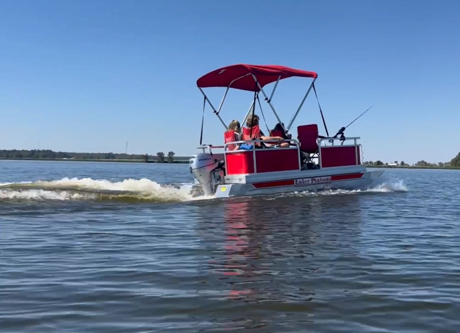 Laker 610 Fish n Camp Package