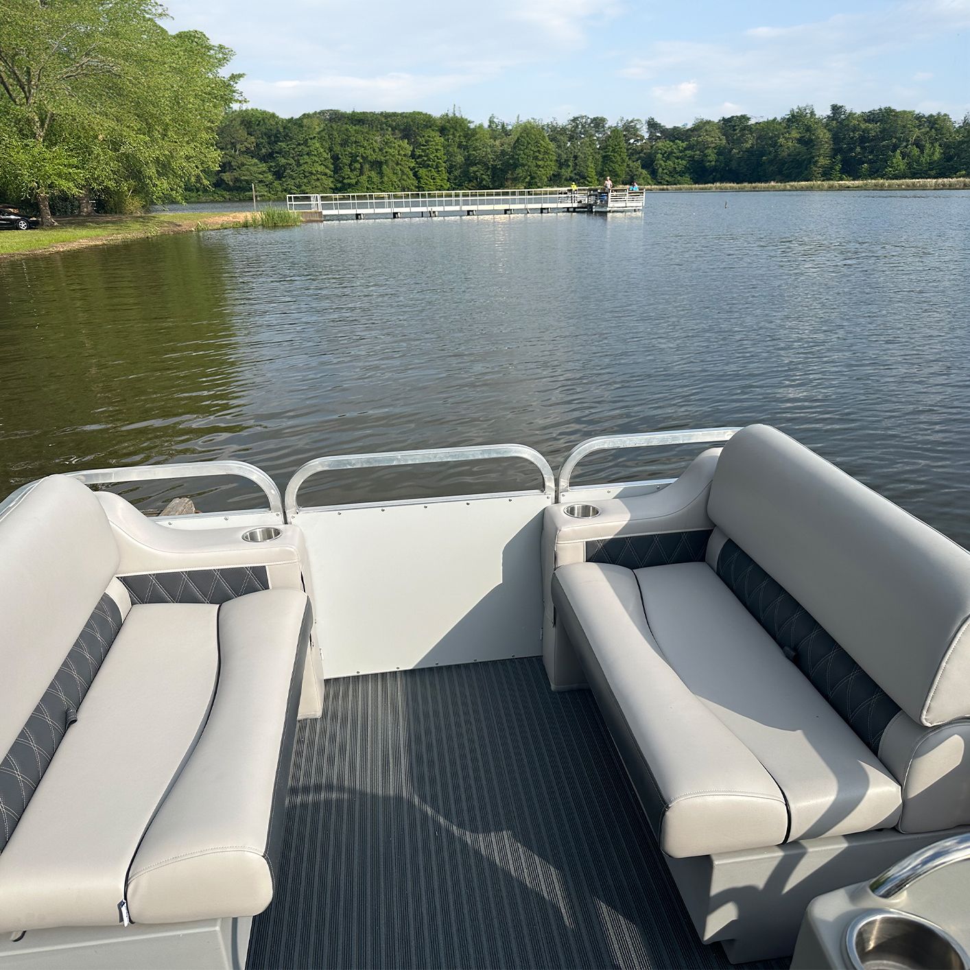 Laker 712 Pro-Lounge