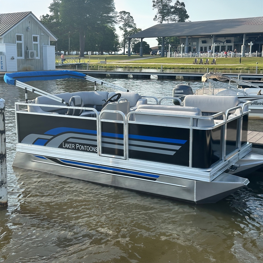 Laker 712 Pro-Lounge