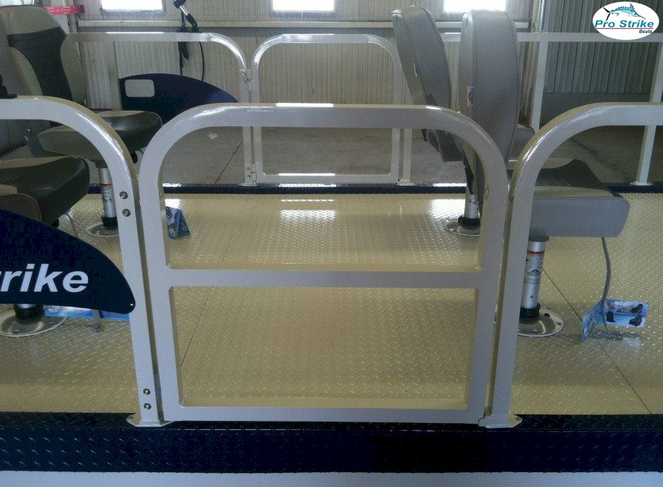 Pro Strike Full Height Gate