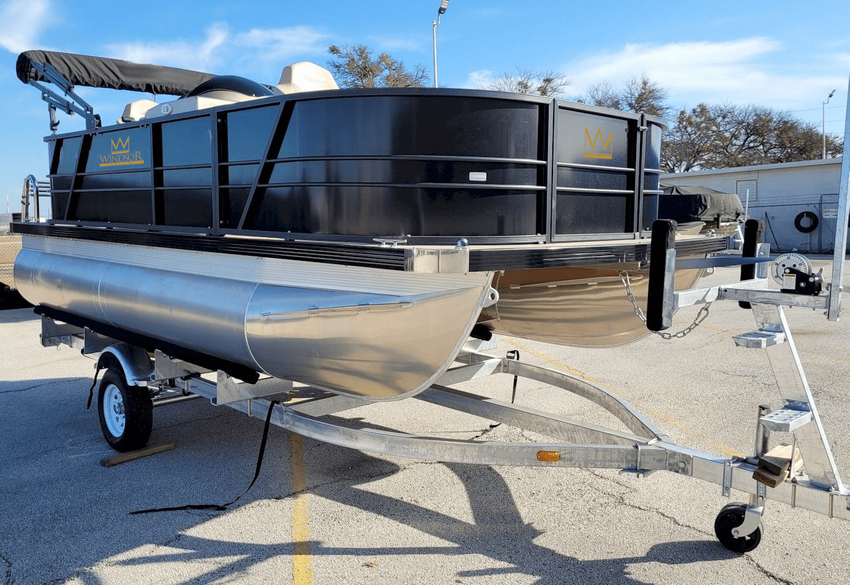 Windsor 186 Fish n Cruise Pontoon Package