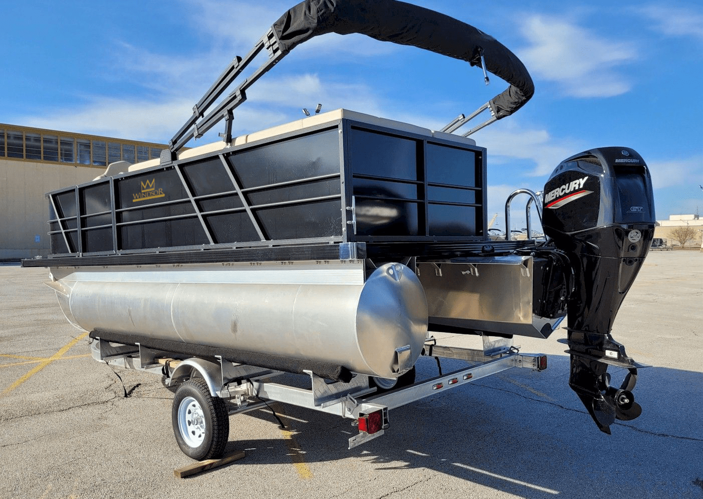 Windsor 186 Fish n Cruise Pontoon Package