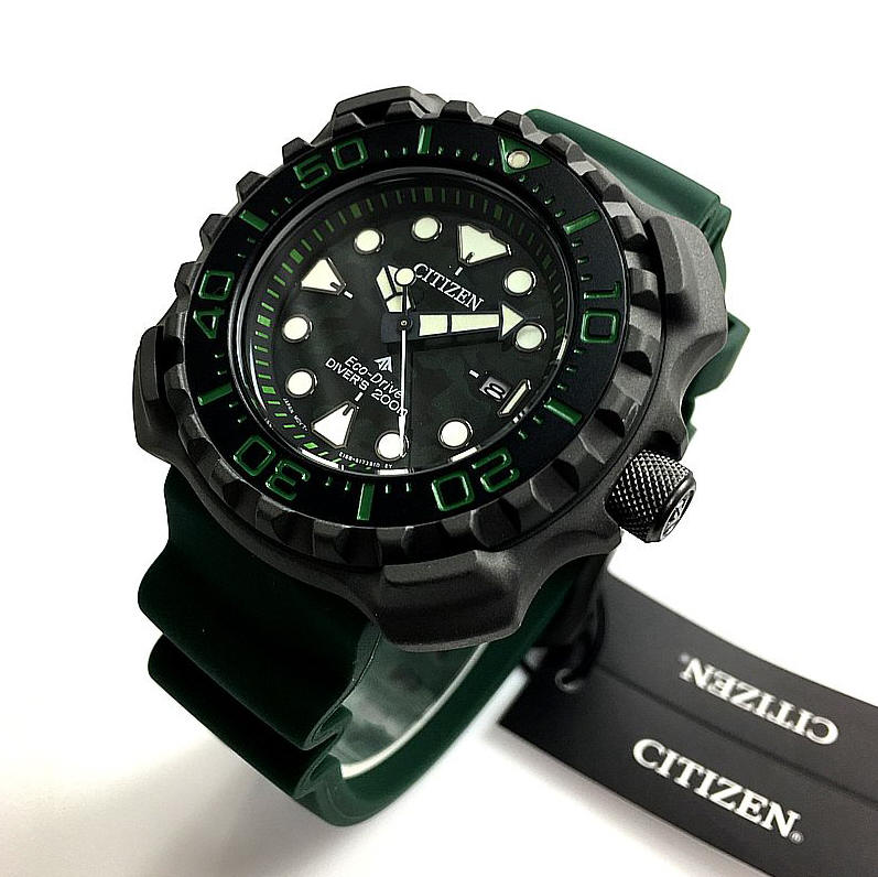 Men's Citizen Promaster Diver's Green Antimagnetic Dive Watch BN0228-06W