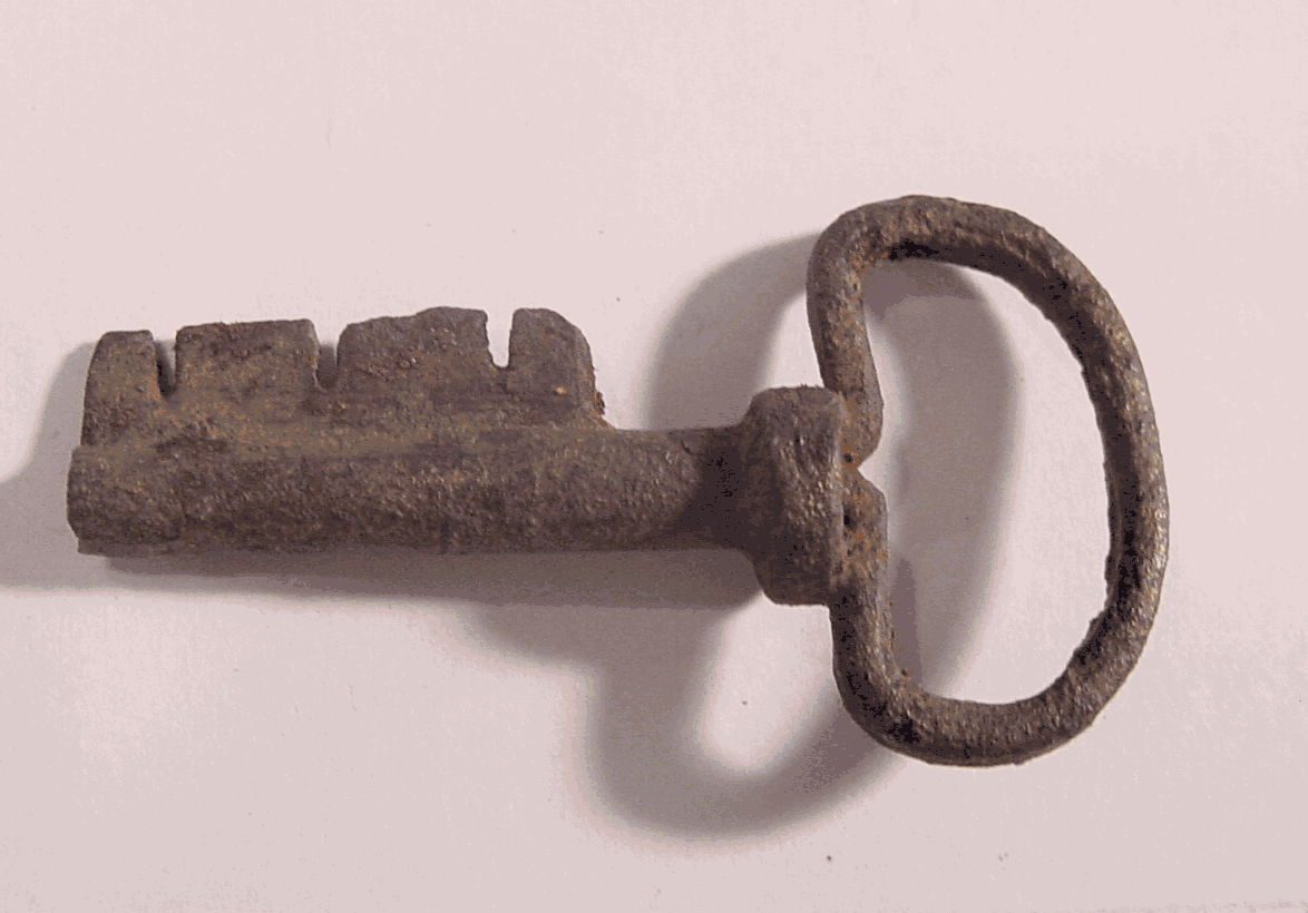 Great Britain Medieval Iron Casket Key