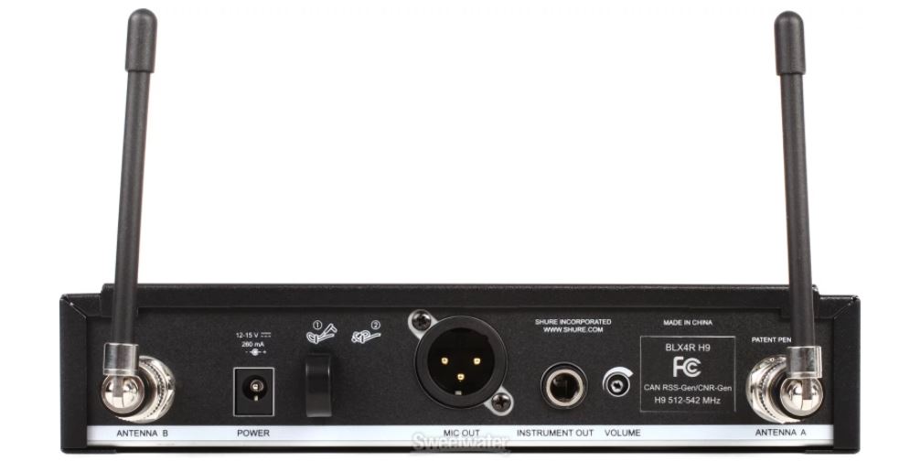 Shure BLX24R/SM58 Wireless System with SM58 Microphone & Rackmountable Receiver