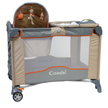 Combi Travel Solutions Sport in Desert Sun