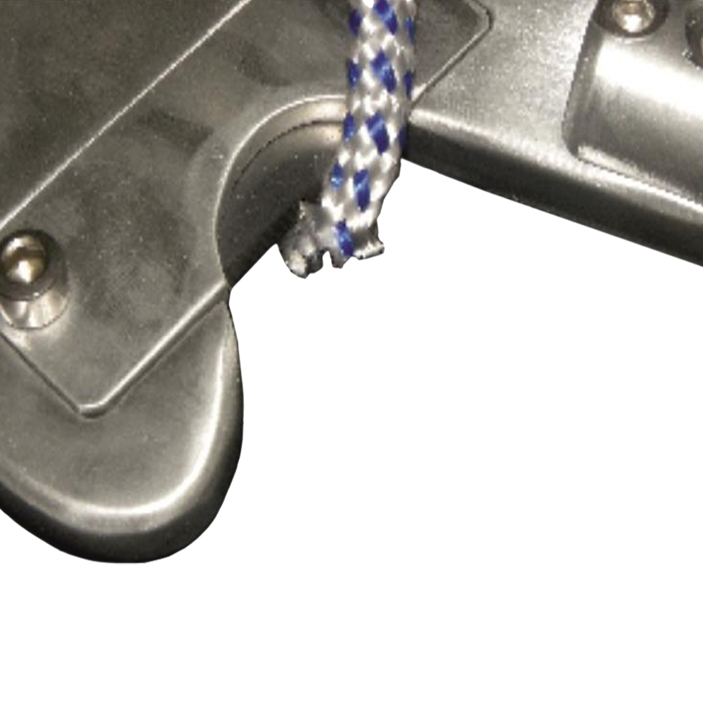 Reach and Rescue Rope Blade