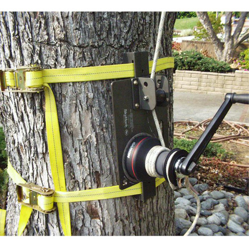 SkyHook Web Anchor Set allows rescuers to quickly