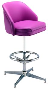 Club Pedestal Bar Stool