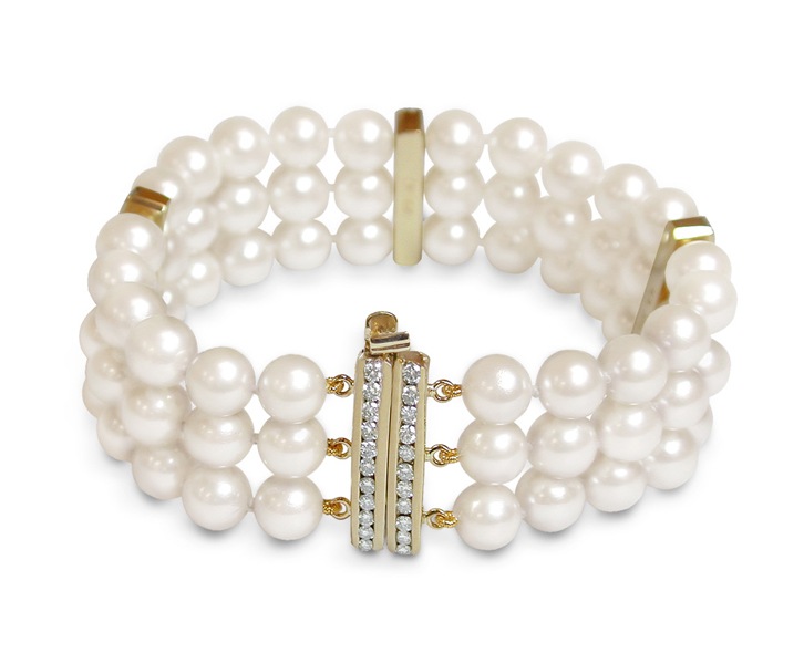 Akoya triple strand store
