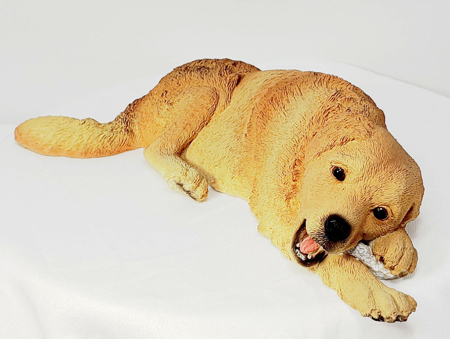 Golden Retriever Figurine MyDog, Figurines | Animalden.com