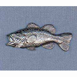 Largemouth Bass Pin & Pins, Bass Gifts | Animalden.com