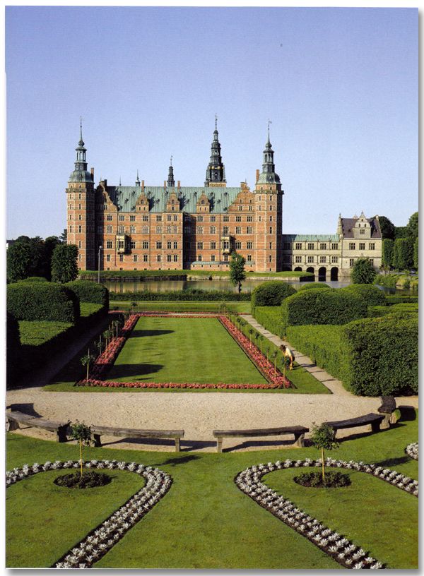 Beautiful Castles & Churches In The World Reference Book - Anime Books