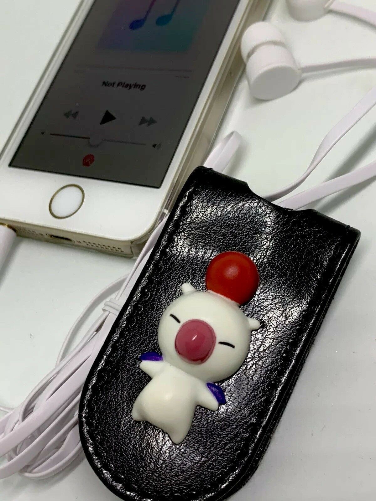 Final Fantasy Dissidia Opera Omnia Moogle Earbuds White Headphones ...