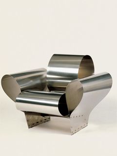 100 Masterpieces from the Vitra Design Museum Collection