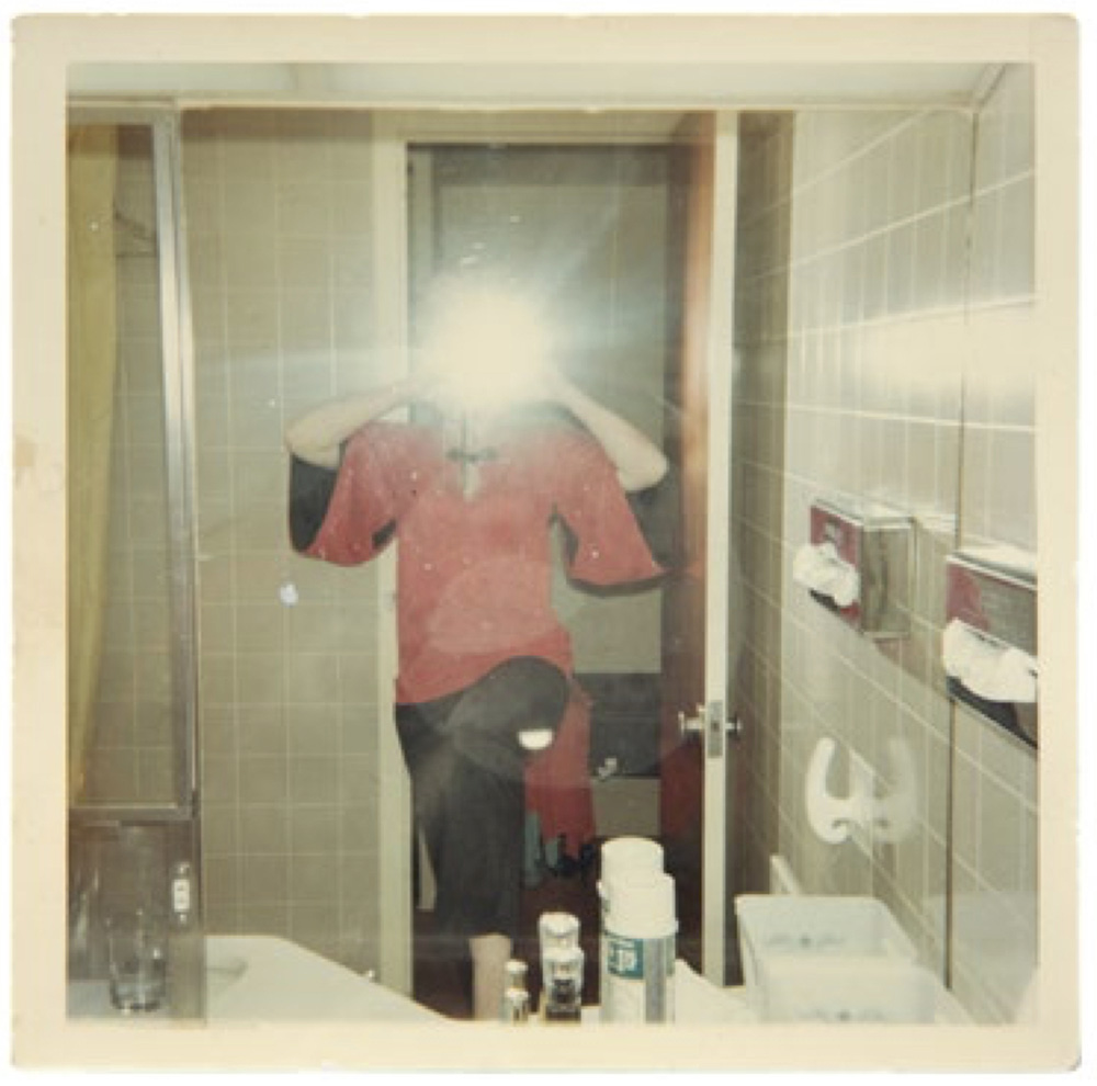 Anne Collier: Women with Cameras (Self Portrait) - ARTBOOK