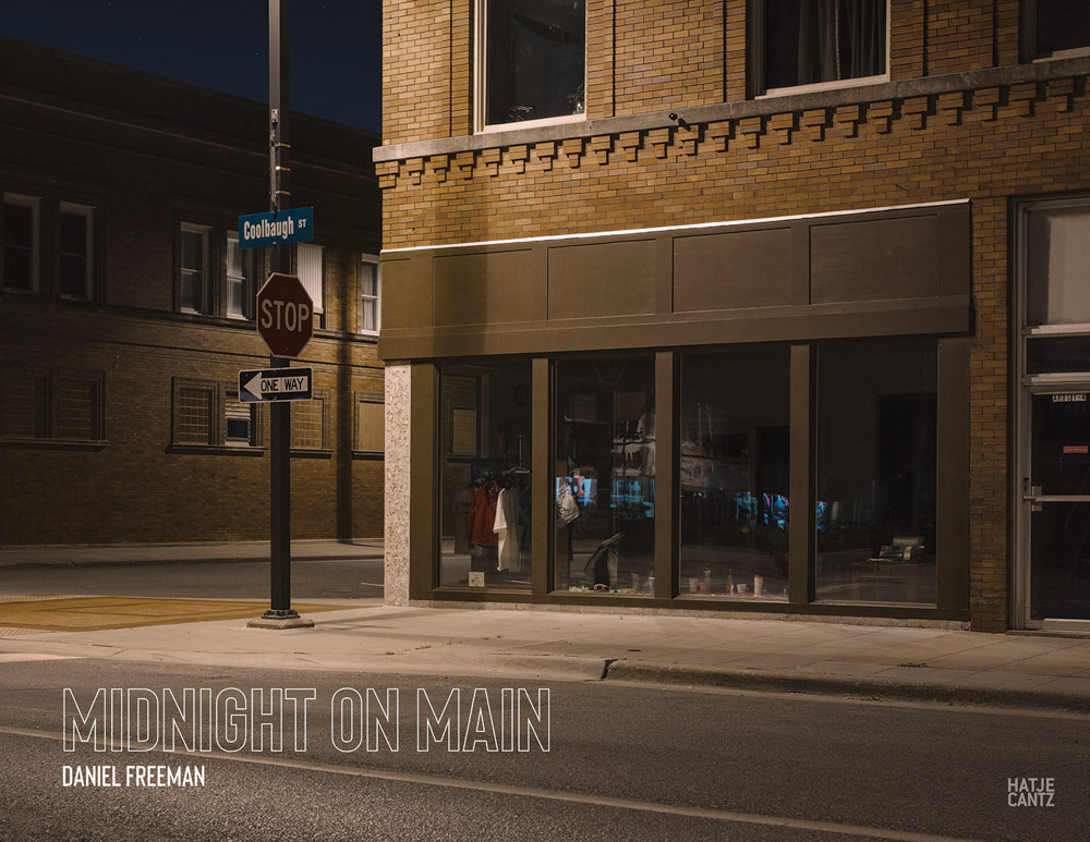 Daniel Freeman: Midnight on Main - ARTBOOK|D.A.P.