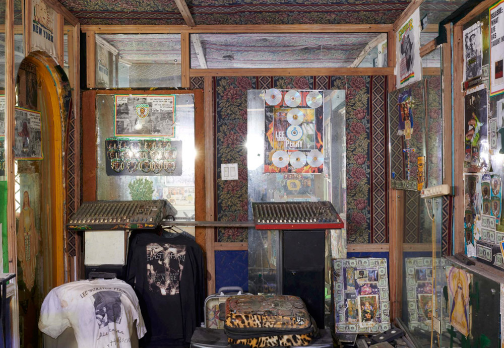 Lee Scratch Perry: Black Ark - ARTBOOK|D.A.P.
