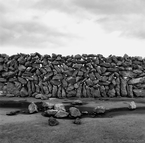 Mariana Cook: Stone Walls - ARTBOOK|D.A.P.