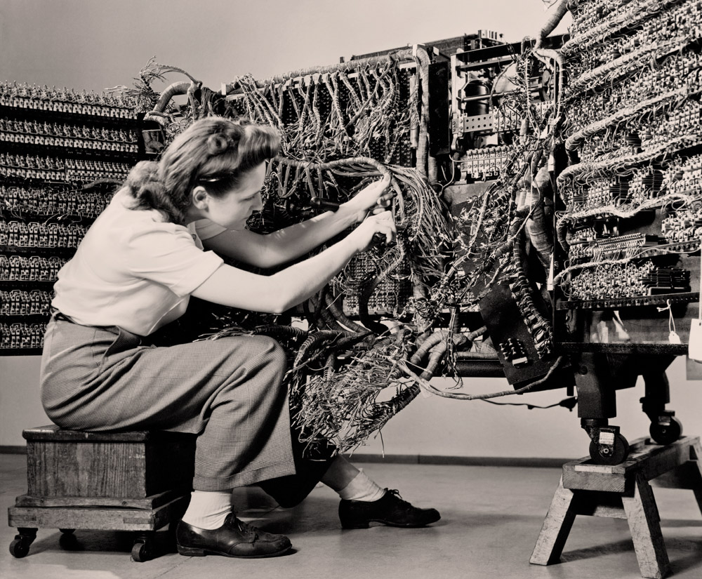 Radical Software: Women, Art & Computing - ARTBOOK|D.A.P.