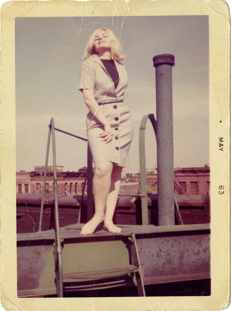 Susan Meiselas: Tar Beach - ARTBOOK|D.A.P.