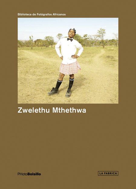 Zwelethu Mthethwa: PHotoBolsillo - ARTBOOK|D.A.P.