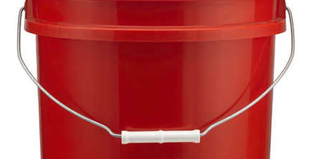 5 Gallon Buckets Red - Six Pack