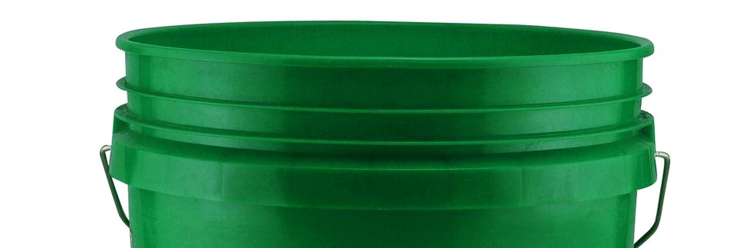 5 Gallon Plastic Bucket Green 3 Pack