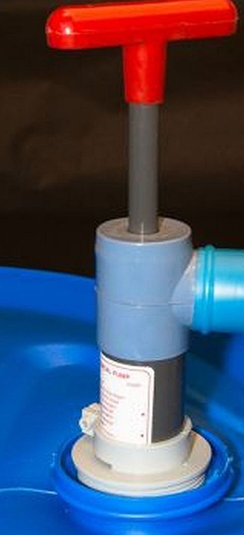 Beckson® Alkali Stroke Pumps - 2 In Buttress Adapter, 1 1/4 In X 3 Ft Hose