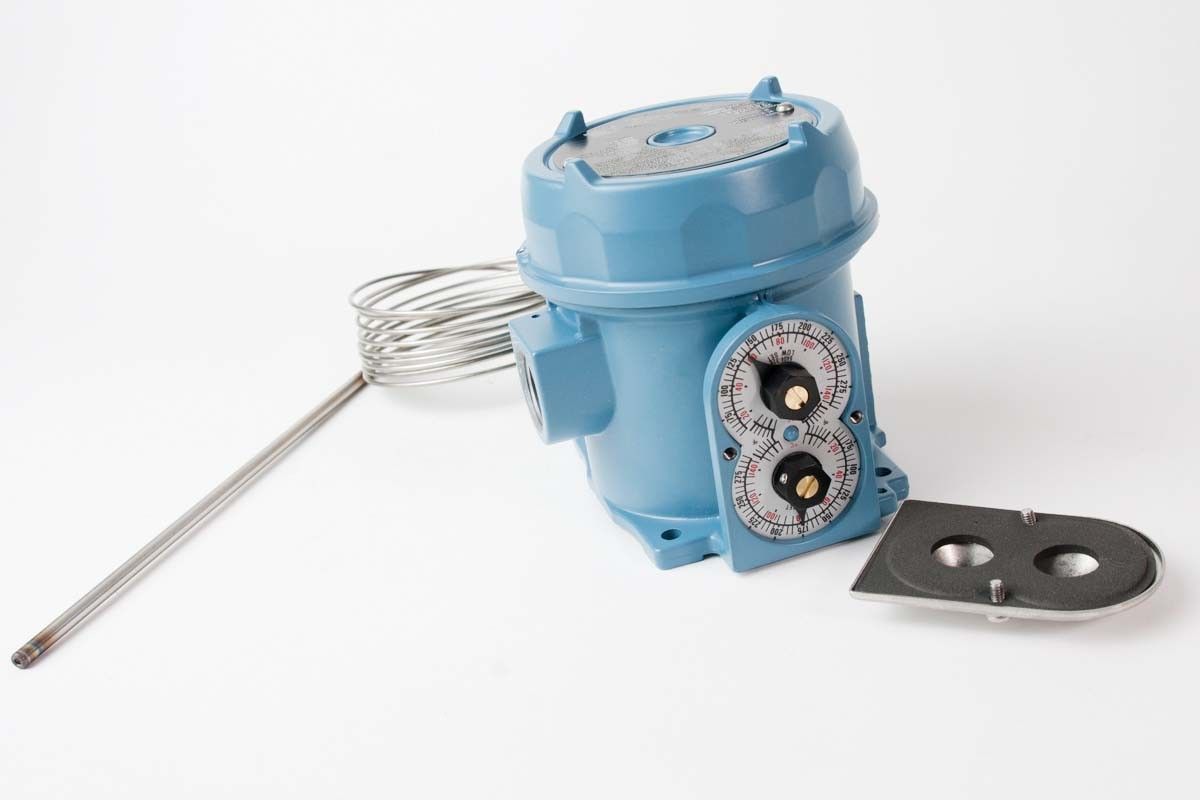 TB110 Hazardous Area Rated Bulb and Capillary Temperature Controller ...