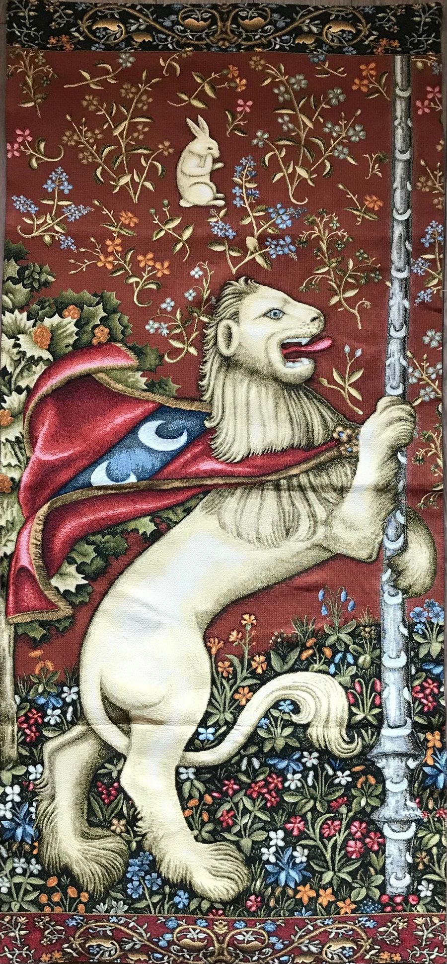 Lion Heraldique Mille Fleur Medieval Wall Hanging - Heraldic Portiere ...