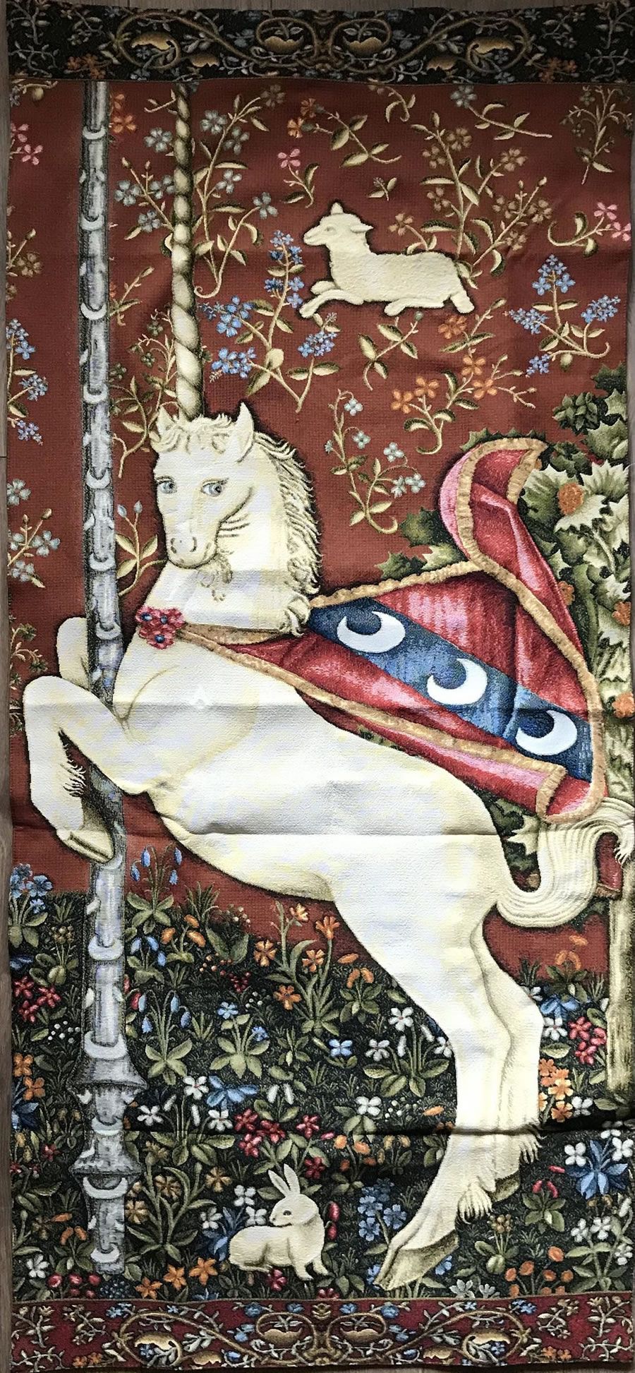 Licorne Heraldique Mille Fleur Medieval Wall Hanging - Heraldic Unicorn ...