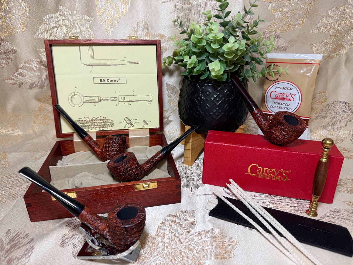 Carey Magic Inch Walnut Carved Pipe