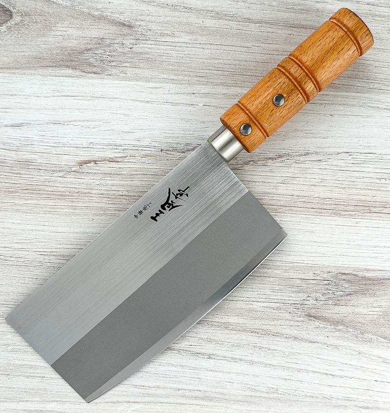 Fuji Cutlery Chinese-Style Cleaver|Japanese-Made
