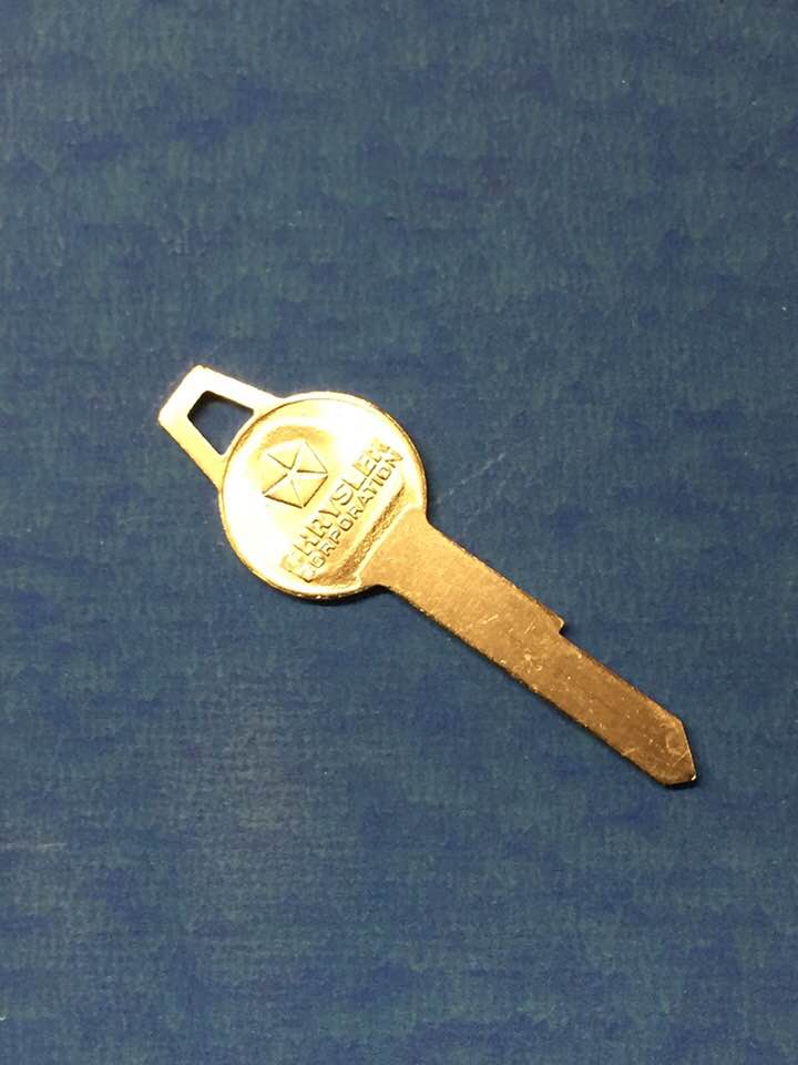 Chrysler Trunk Key