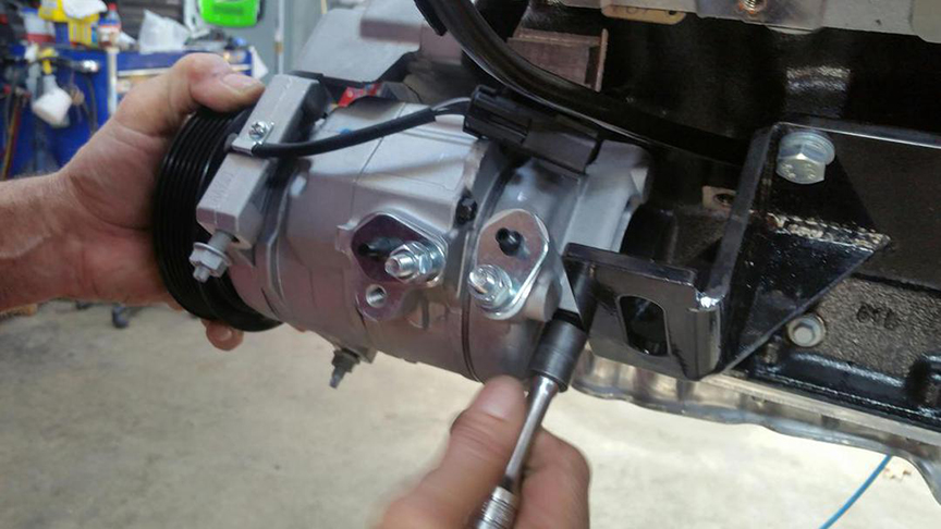 Gen III Hemi Engine Mount Bracket Kit