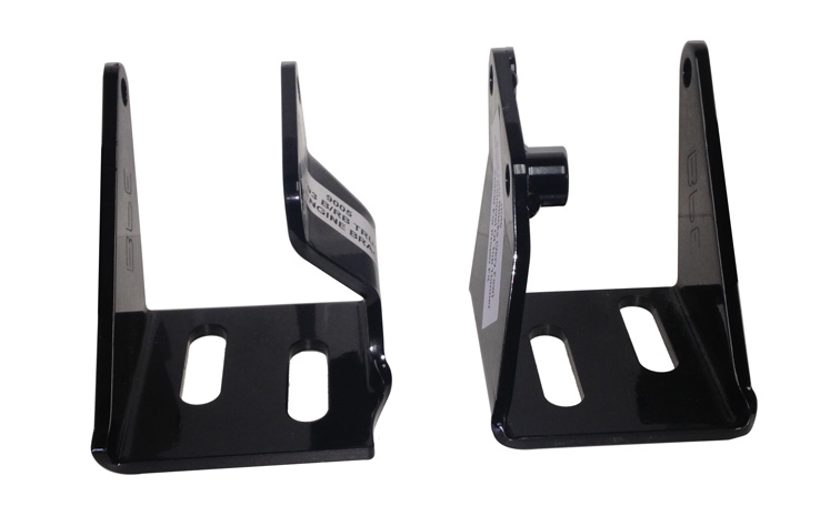 Engine Mounting Bracket Kit