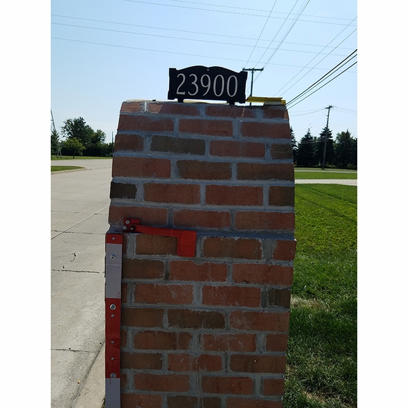 Custom Mailbox Topper Address Sign with 3" High House Numbers