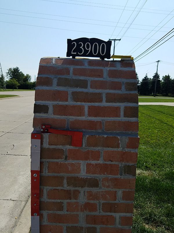 Custom Mailbox Topper Address Sign with 3" High House Numbers