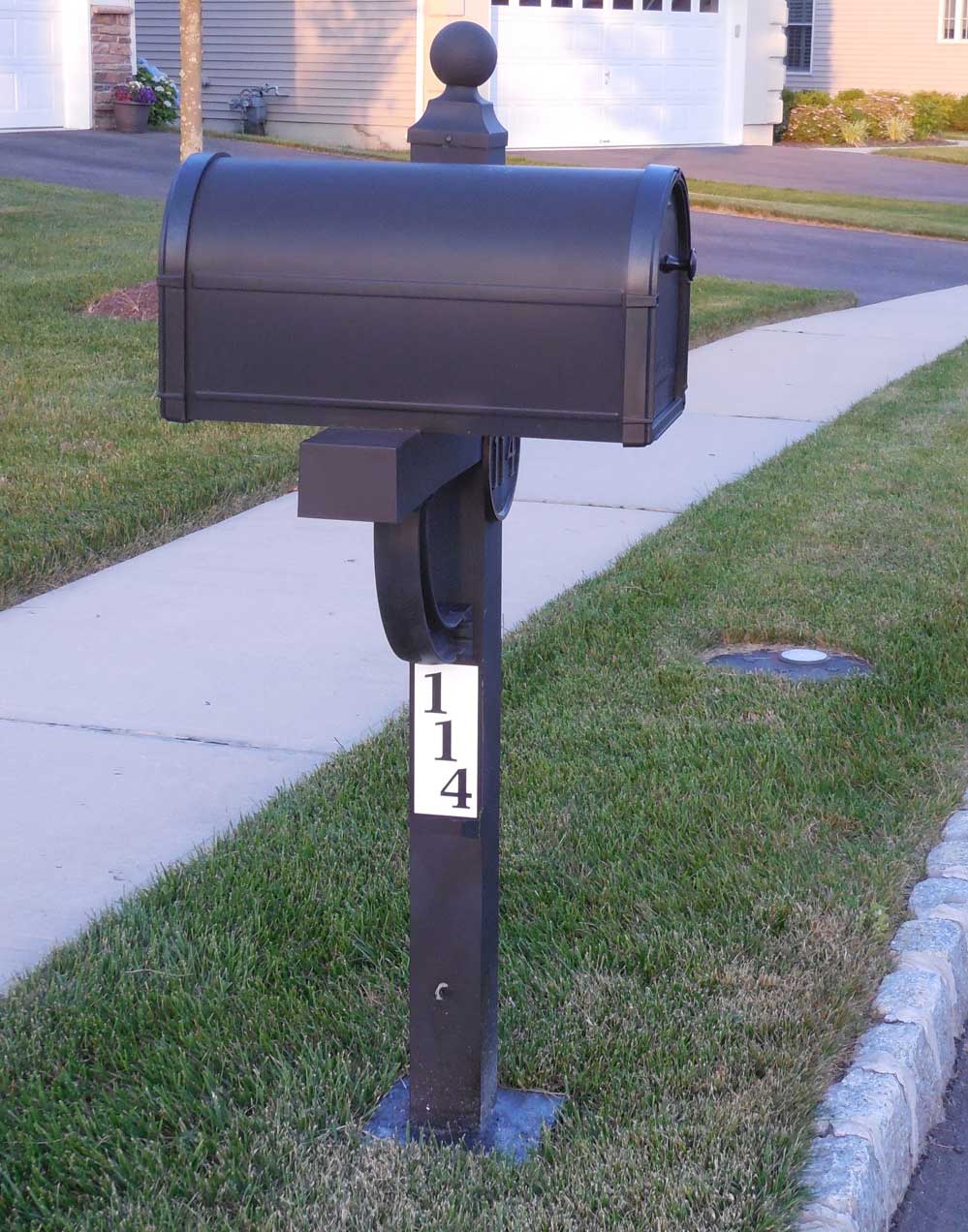 Reflective Address Plaque - Post Mounted Vertical Number Address Sign