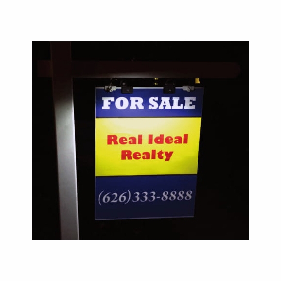 Solar Light That Attaches To Hanging Signs - For Real Estate Sign ...