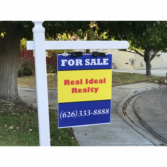 Solar Light That Attaches To Hanging Signs - For Real Estate Sign ...