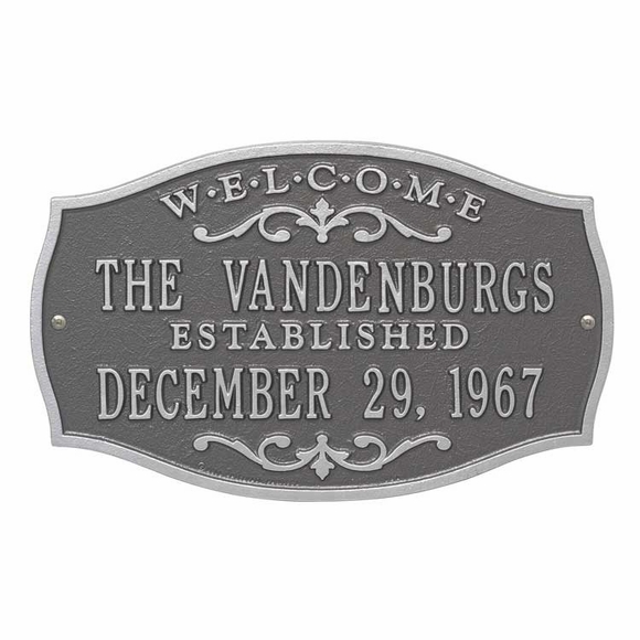Welcome Plaque With Family Name and Established Date