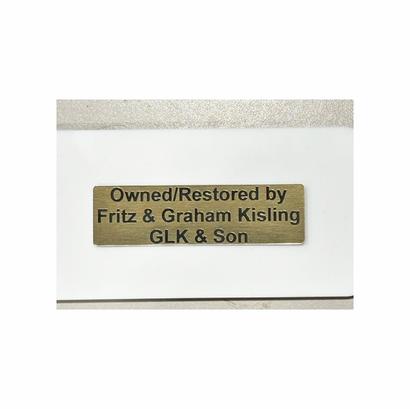 White Photo Backdrop Plate