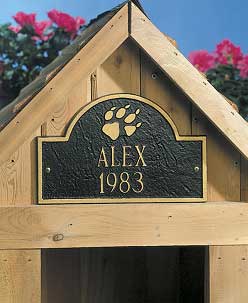 Personalized Dog House Name Sign With Paw Print