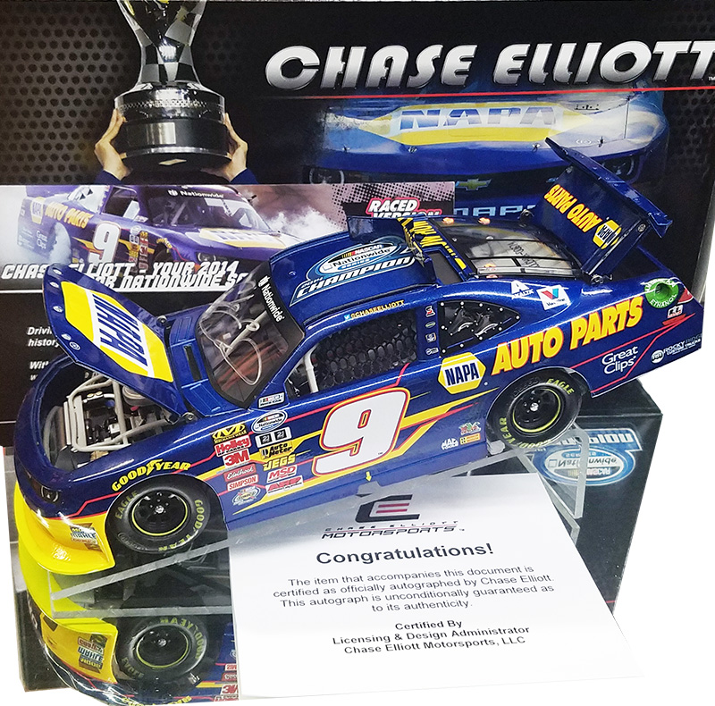 AUTOGRAPHED CHASE ELLIOTT 2014 CHAMPIONHIP NAPA CAMARO 1/24 ACTION